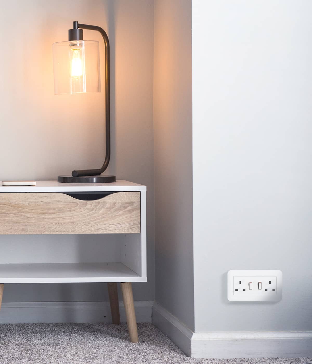 LS 990 Cream Sockets - Buy the complete set online from Swtch!