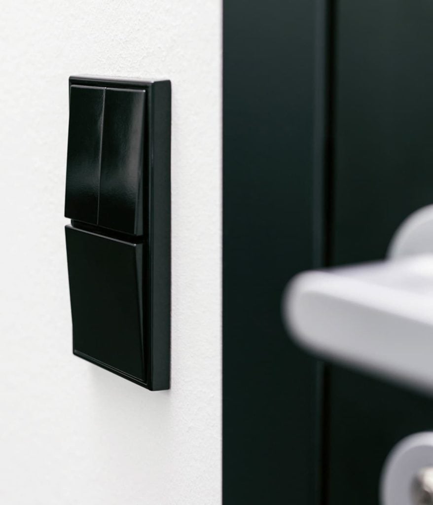 THPG Bakelite Toggle Surface - Swtch