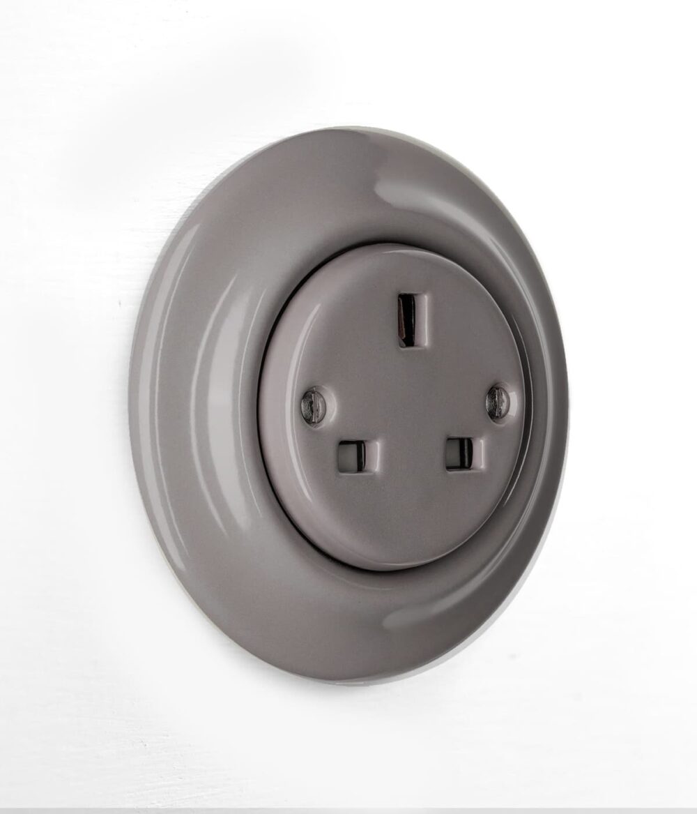 Roo Neutrals Socket - Swtch